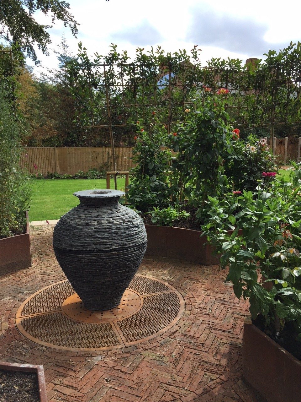 Corten steel fountain base water feature – Safire Associates